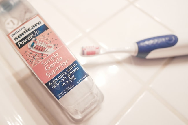 18 Weird Things you can do with an Old Toothbrush | Someday I'll Learn