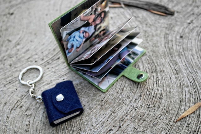 Keychain Books (Not your Average Photo Gift) | Someday I'll Learn