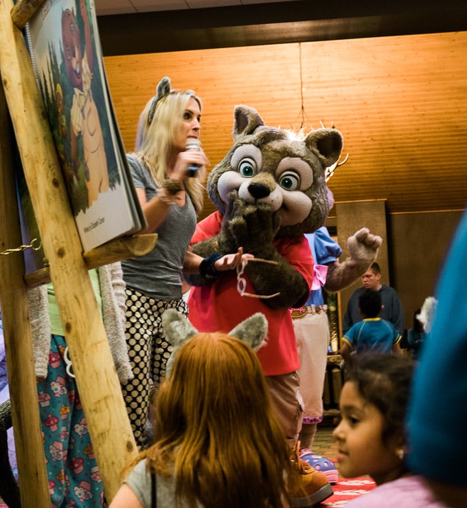 Top 10 Great Wolf Lodge Sights for Little Kids - Someday I'll Learn